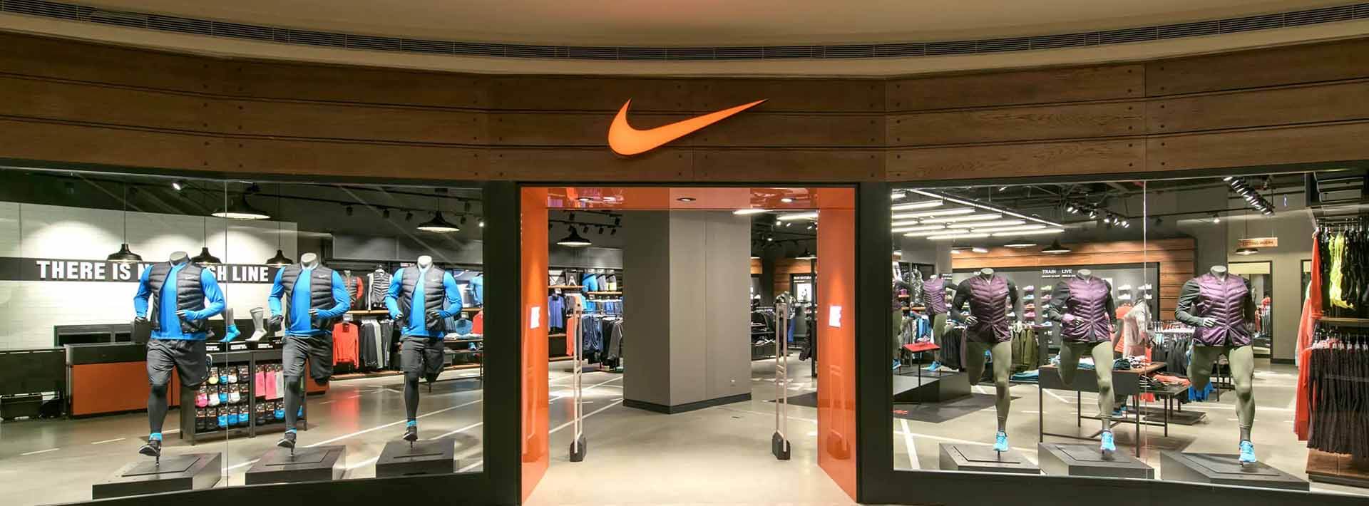 Sur Yapı Marka Nike Mağazası - (Nilüfer/Bursa)